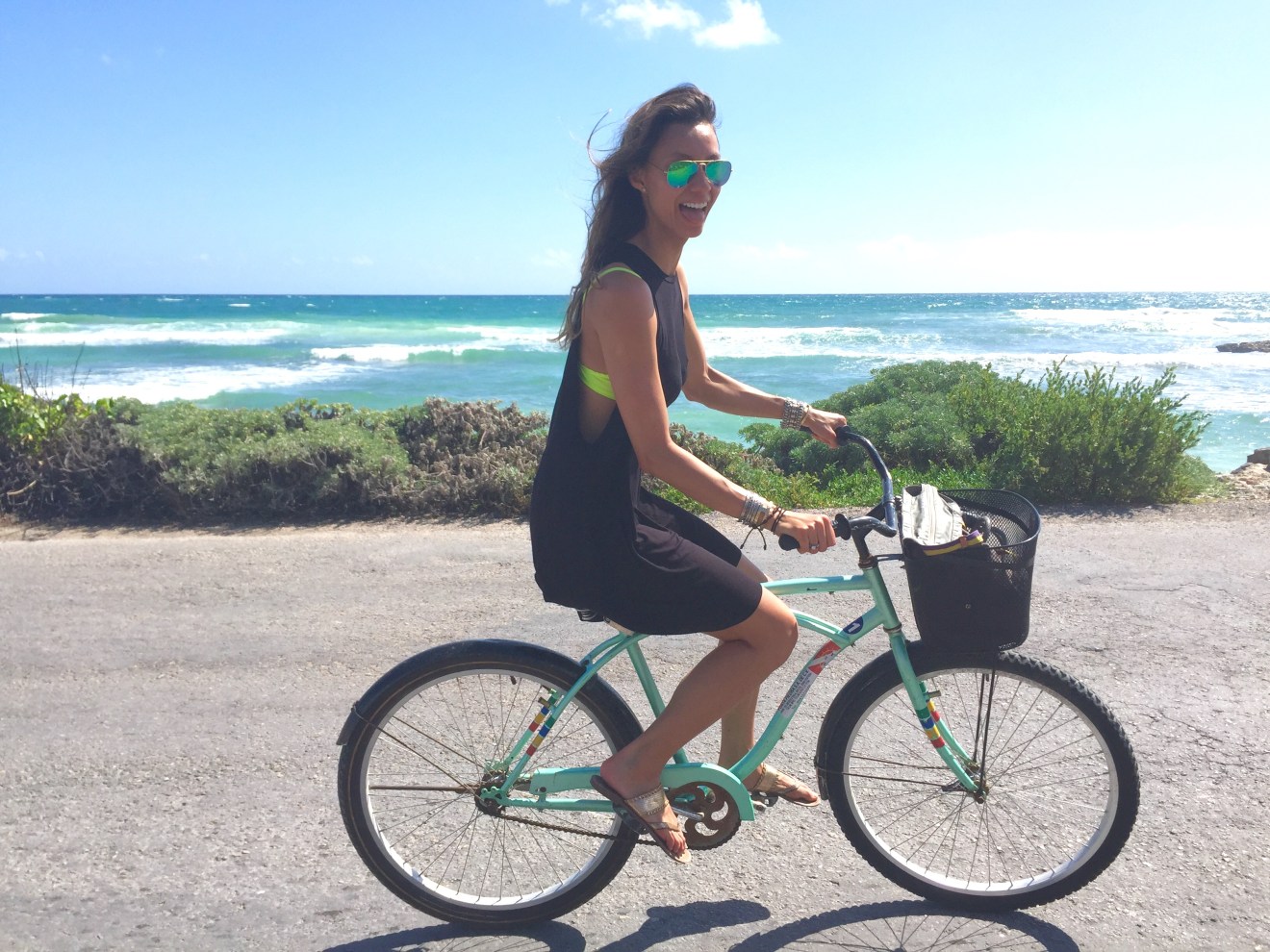 TULUM HOLIDAY – THE MODEL WELL FED